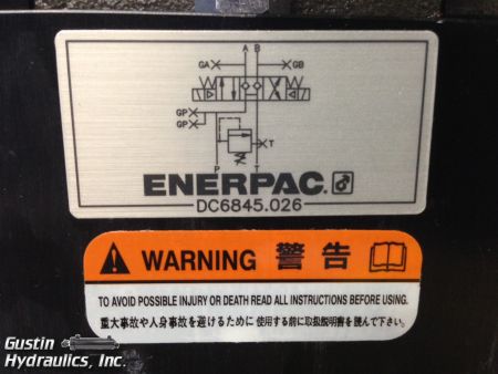Enerpac VE43-115 4-way electric valve with pendant | Gustin Hydraulics